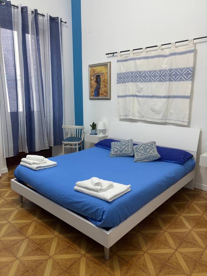 90 M² Ferienhaus ∙ 2 Schlafzimmer ∙ 5 Gäste - Cala Gonone