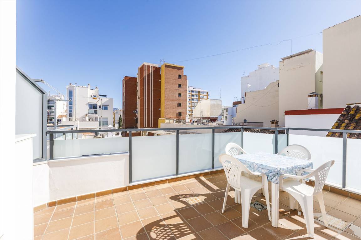 50 M² Apartamento ∙ 1 Habitación ∙ 4 Huéspedes - Vélez-Málaga