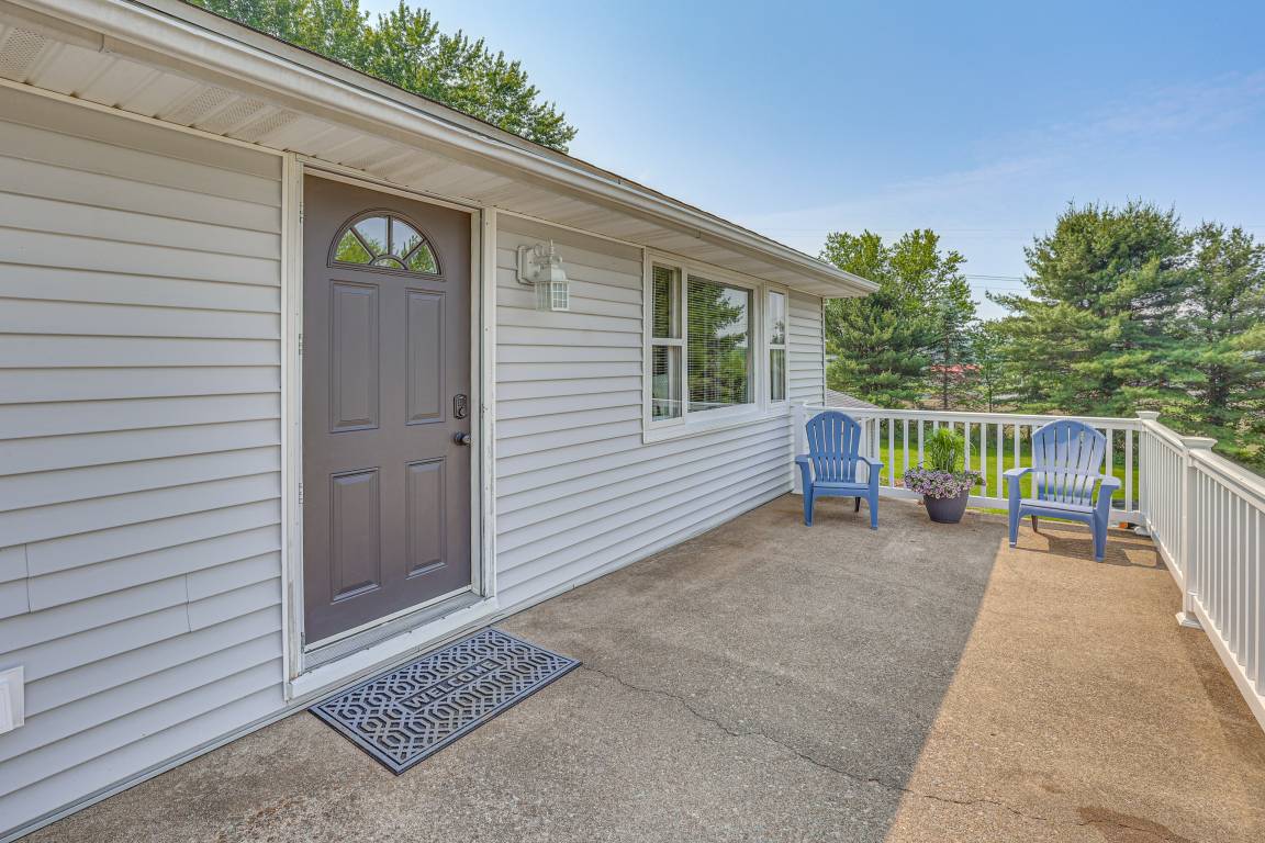 111 M² House ∙ 3 Bedrooms ∙ 8 Guests - Navarre, OH