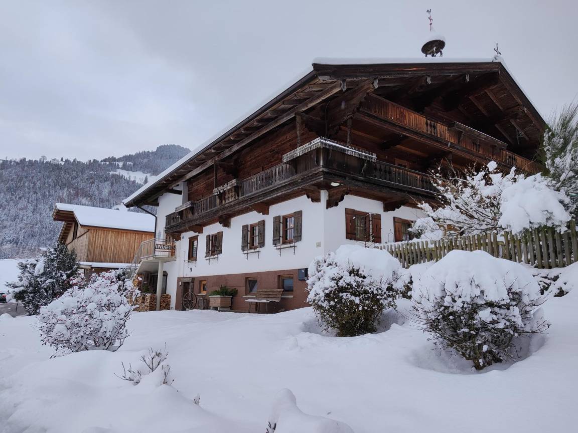 140 M² Ferienwohnung ∙ 4 Schlafzimmer ∙ 12 Gäste - Ellmau