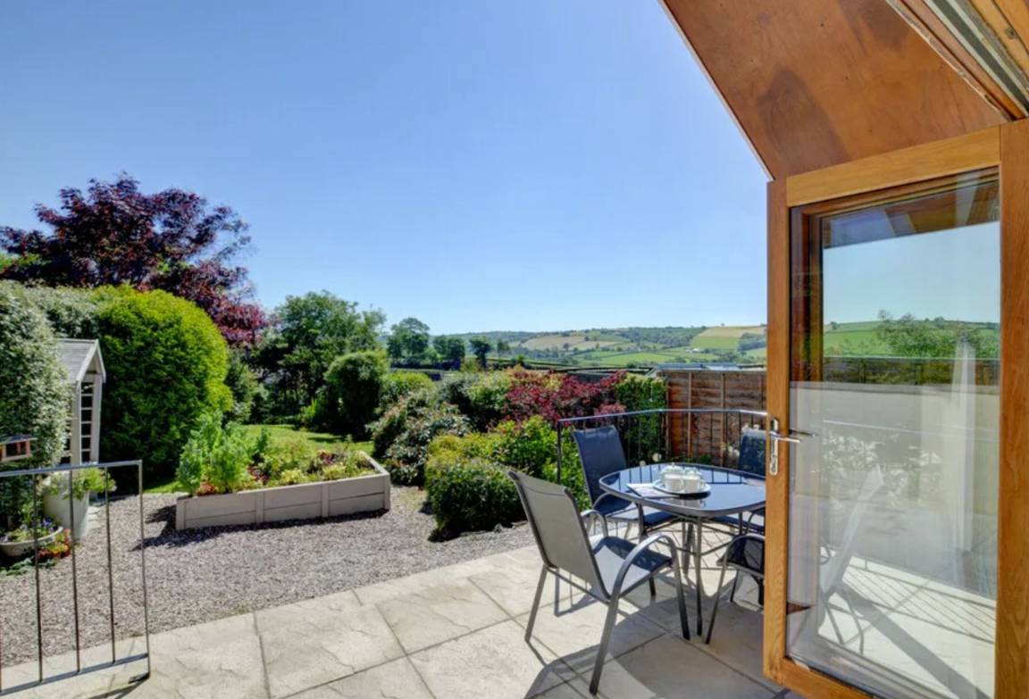 House ∙ 2 Bedrooms ∙ 4 Guests - South Molton