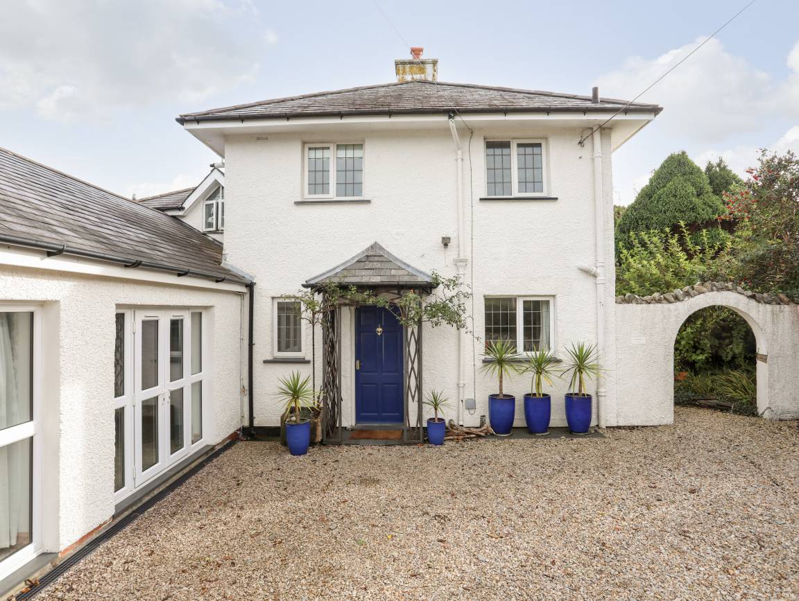 Cottage ∙ 4 Bedrooms ∙ 8 Guests - Portmeirion