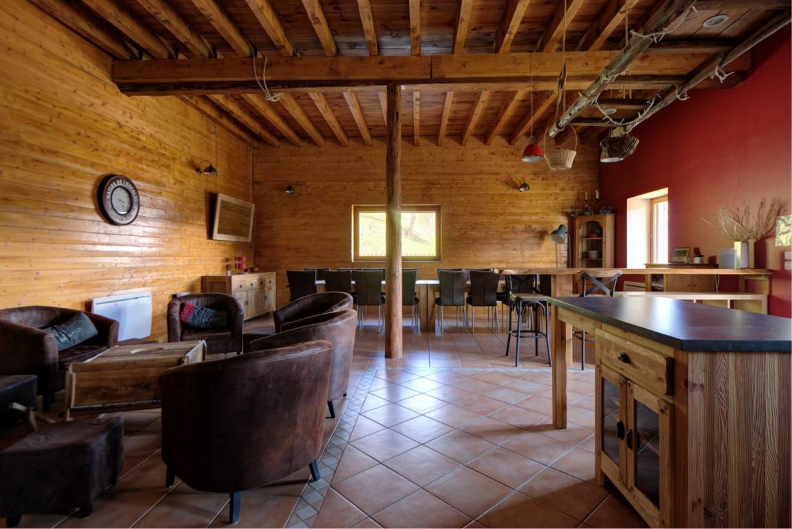 200 M² Maison De Vacances ∙ 7 Chambres ∙ 15 Personnes - Savoie