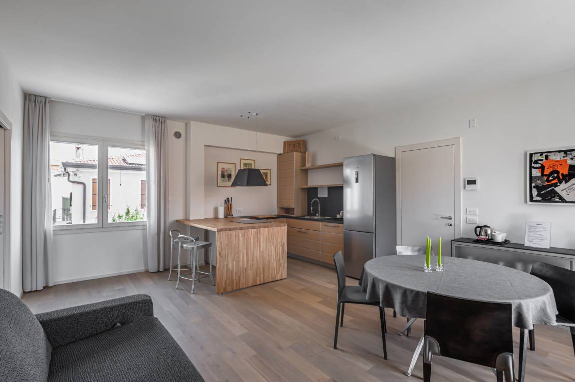 100 M² Apartment ∙ 1 Bedroom ∙ 4 Guests - Padua