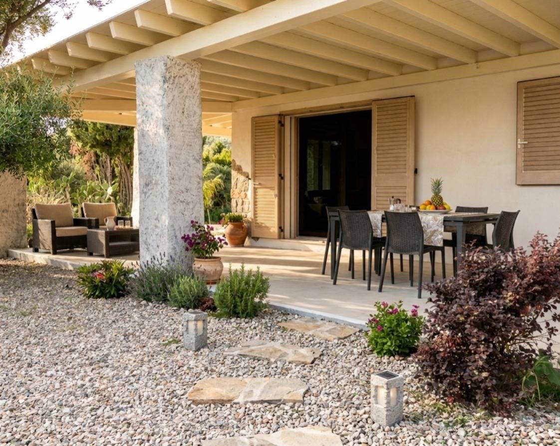200 M² Villa ∙ 3 Chambres ∙ 4 Personnes - Tertenia