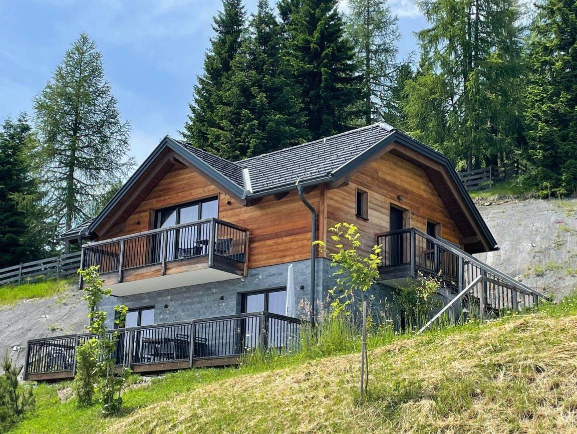 98 M² Ferienhaus ∙ 2 Schlafzimmer ∙ 4 Gäste - Kärnten