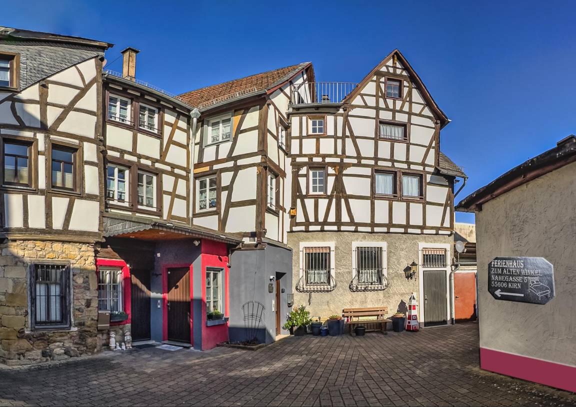 120 M² Ferienhaus ∙ 4 Schlafzimmer ∙ 6 Gäste - Kirn
