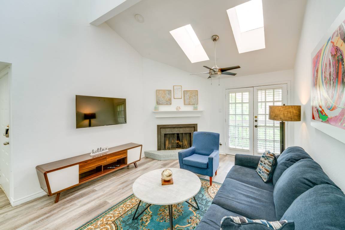 130 M² Apartment ∙ 2 Bedrooms ∙ 4 Guests - Carrollton, TX