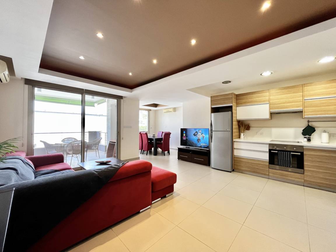 78 M² Apartamento ∙ 2 Habitaciones ∙ 4 Huéspedes - Limassol