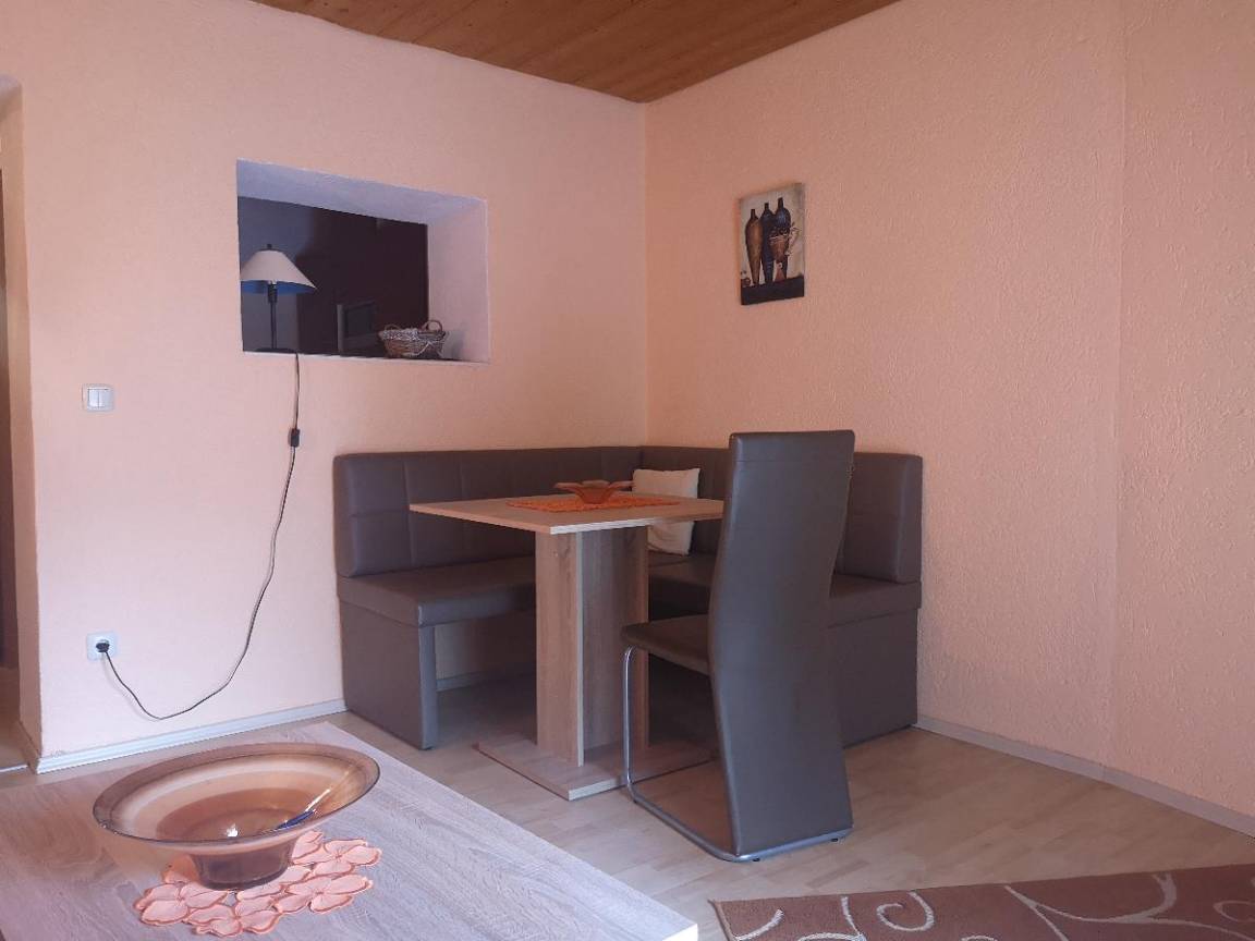 50 M² Ferienwohnung ∙ 2 Schlafzimmer ∙ 4 Gäste - Grafenau