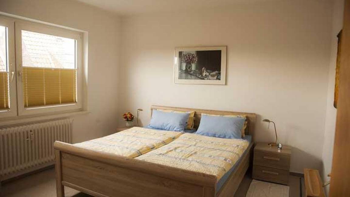 65 M² Appartement ∙ 2 Slaapkamers ∙ 3 Gasten - Emden