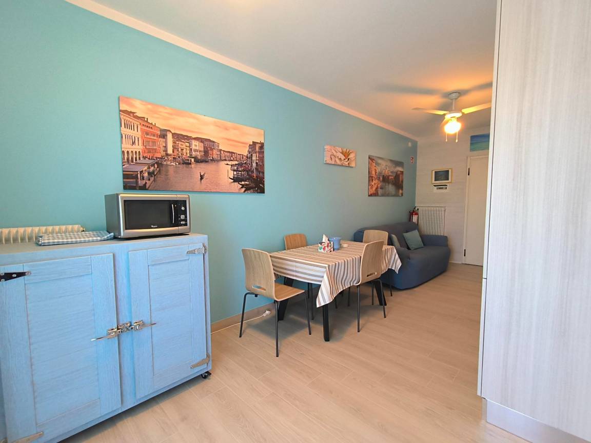 64 M² Apartamento ∙ 2 Habitaciones ∙ 4 Huéspedes - Jesolo