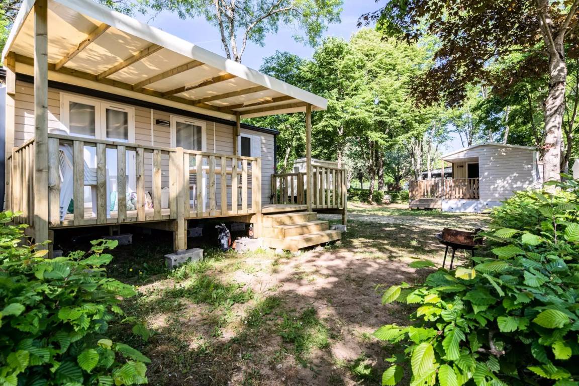 27 M² Mobilheim ∙ 2 Schlafzimmer ∙ 6 Gäste - Cher