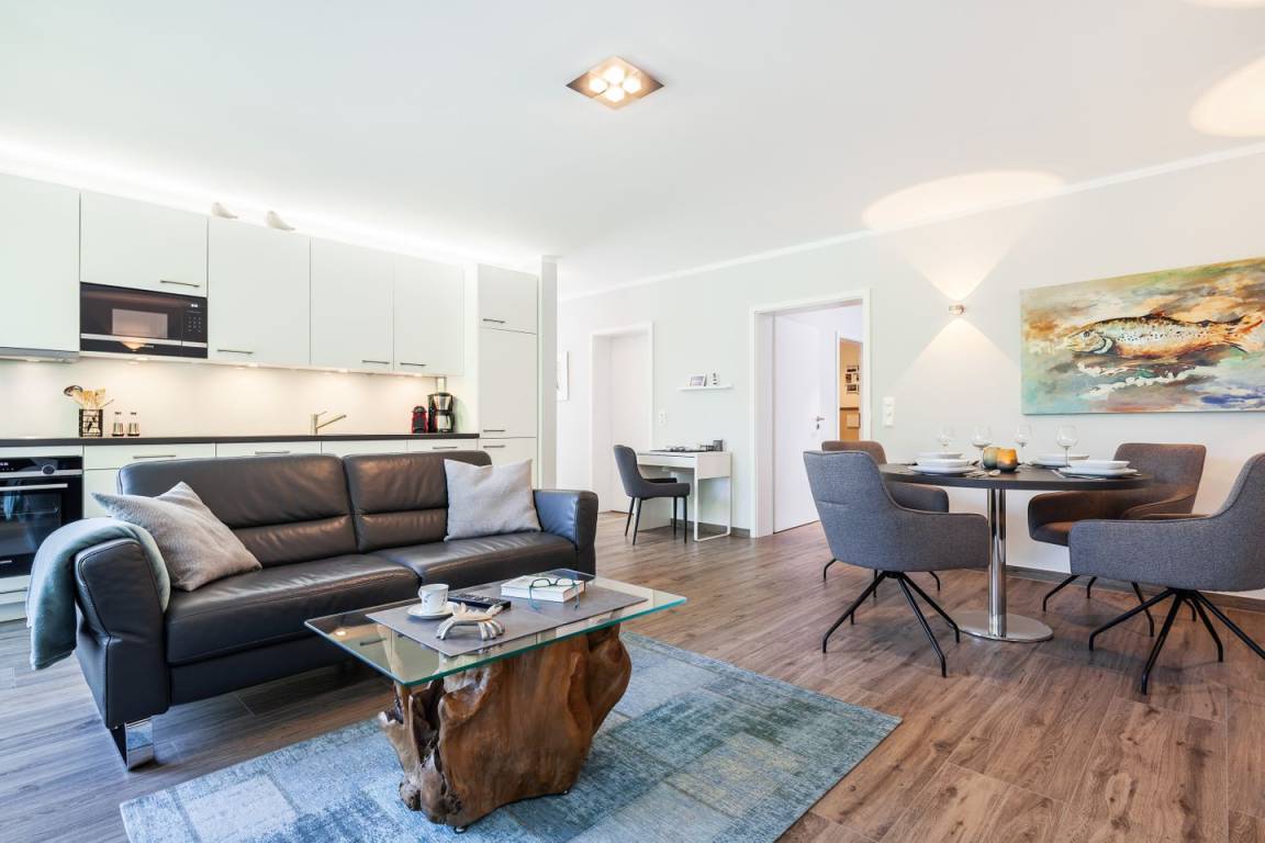 90 M² Ferienwohnung ∙ 2 Schlafzimmer ∙ 4 Gäste - Meldorf