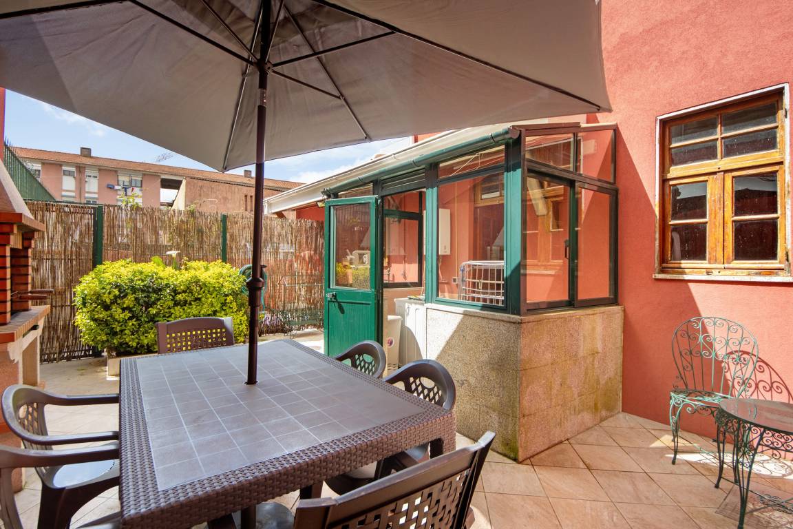 125 M² House ∙ 3 Bedrooms ∙ 9 Guests - Porto