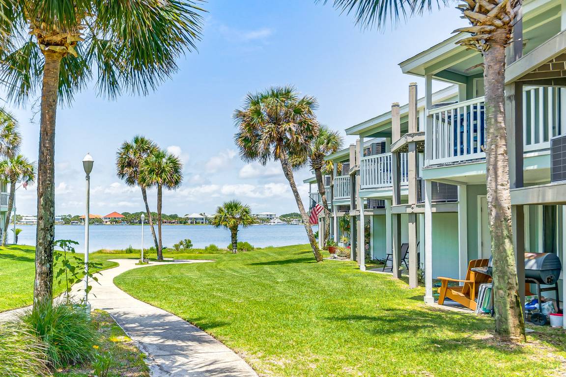 66 M² Apartment ∙ 1 Bedroom ∙ 4 Guests - Pensacola Beach, FL