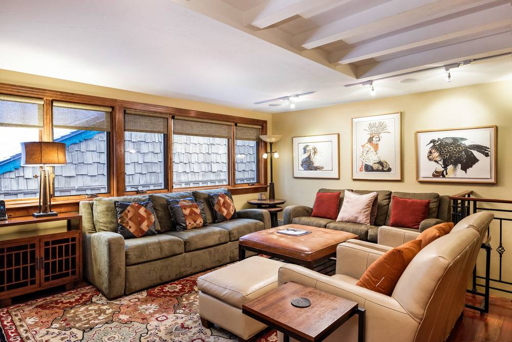 105 M² Condo ∙ 3 Bedrooms ∙ 8 Guests - Aspen, CO