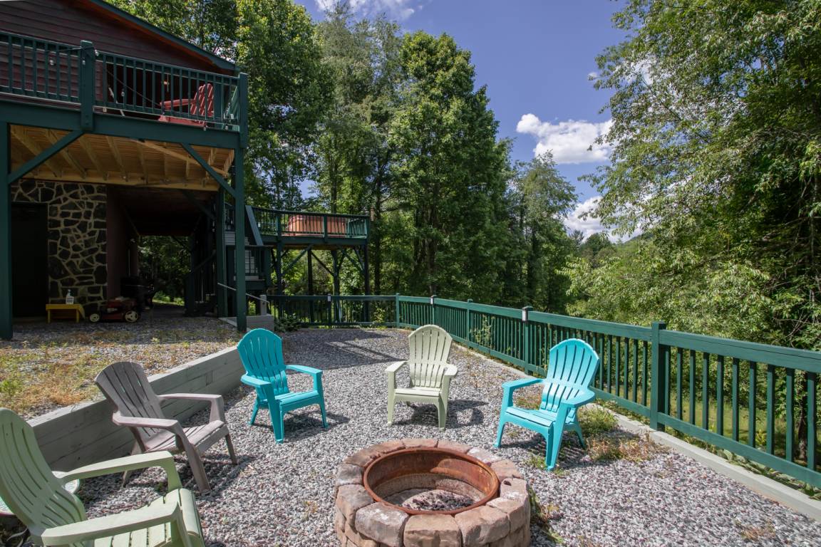 187 M² Cabin ∙ 3 Bedrooms ∙ 6 Guests - Sugar Mountain, NC