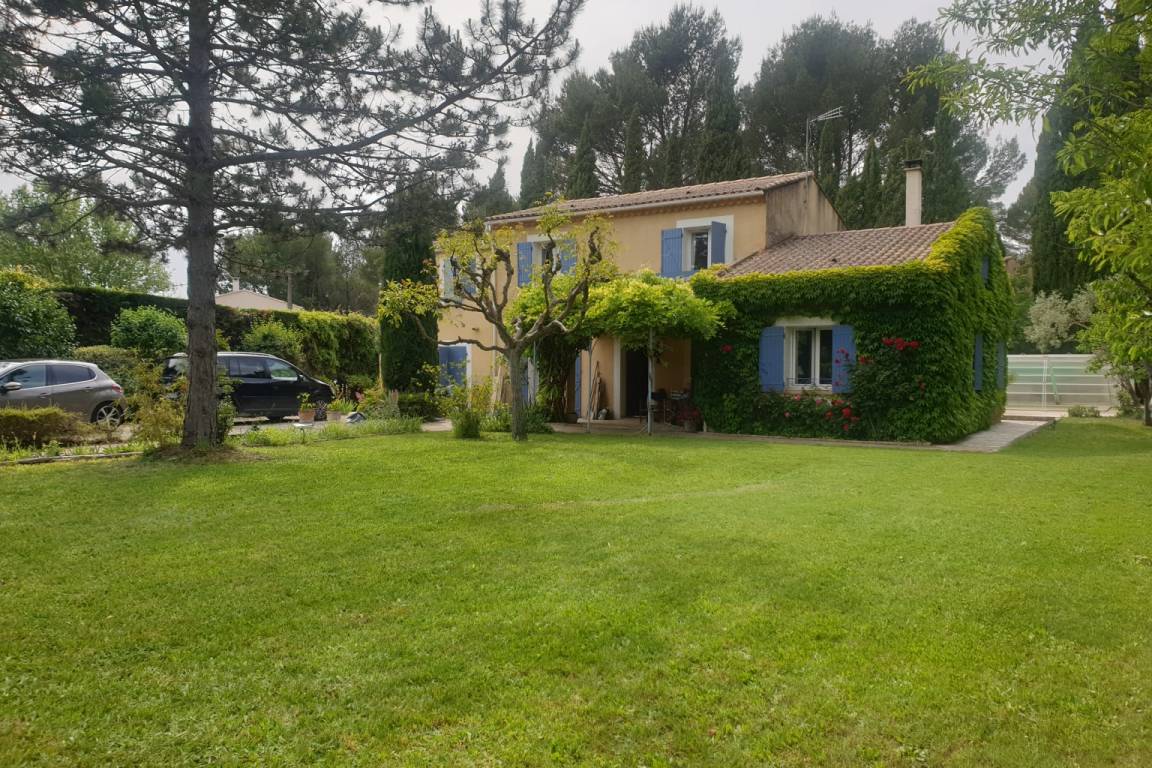 160 M² Casa ∙ 4 Habitaciones ∙ 8 Huéspedes - L'Isle-sur-la-Sorgue