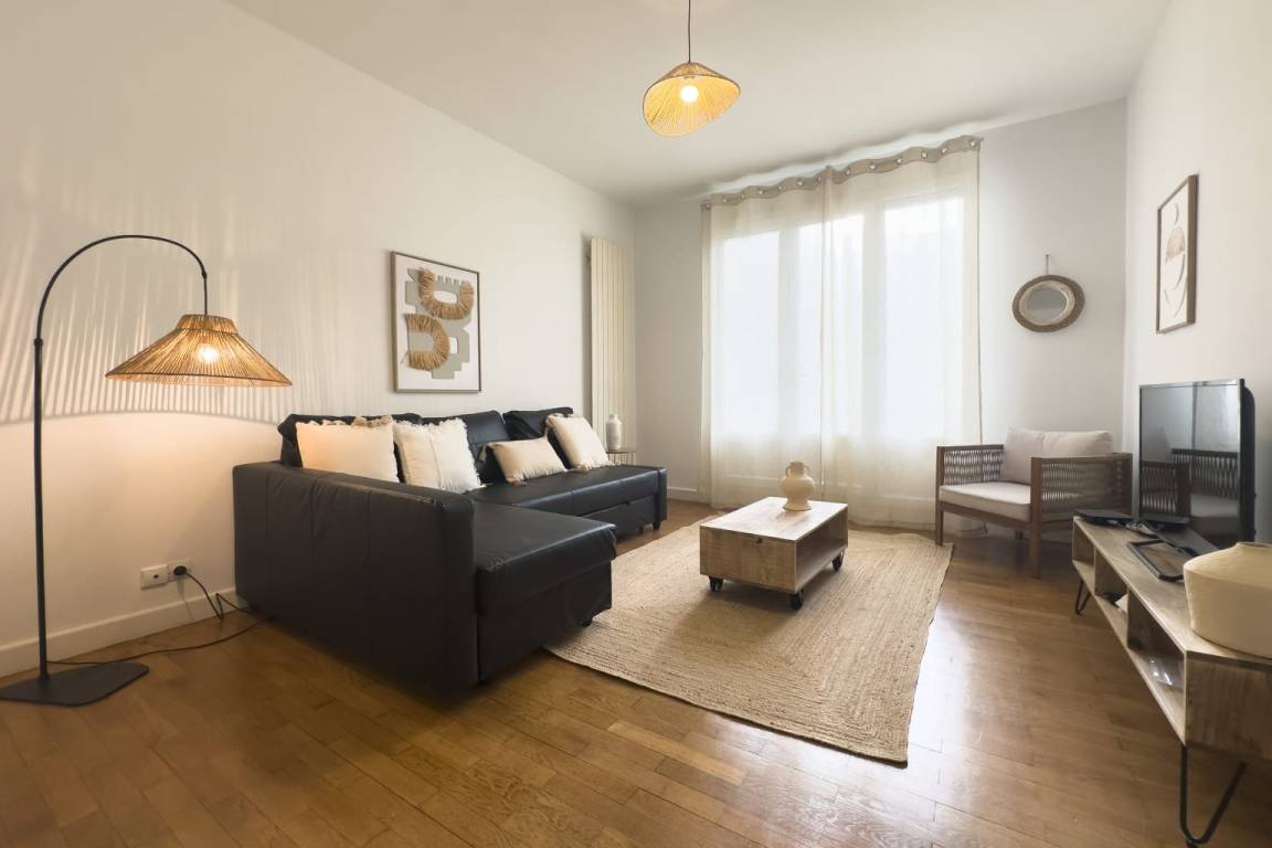 66 M² Apartamento ∙ 2 Quartos ∙ 6 Hóspedes - Grenoble