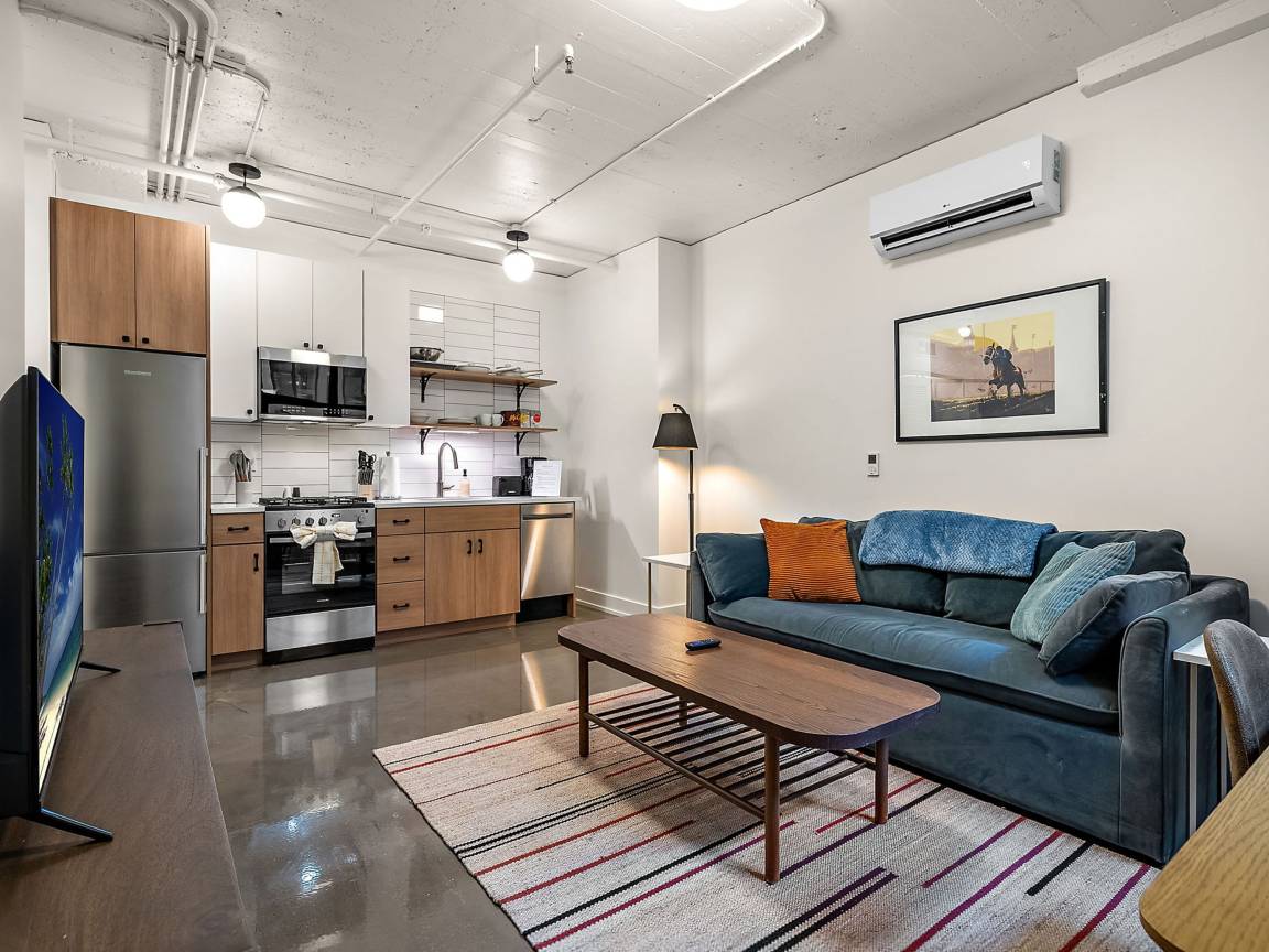 Apartment ∙ 1 Bedroom ∙ 3 Guests - Minneapolis, MN