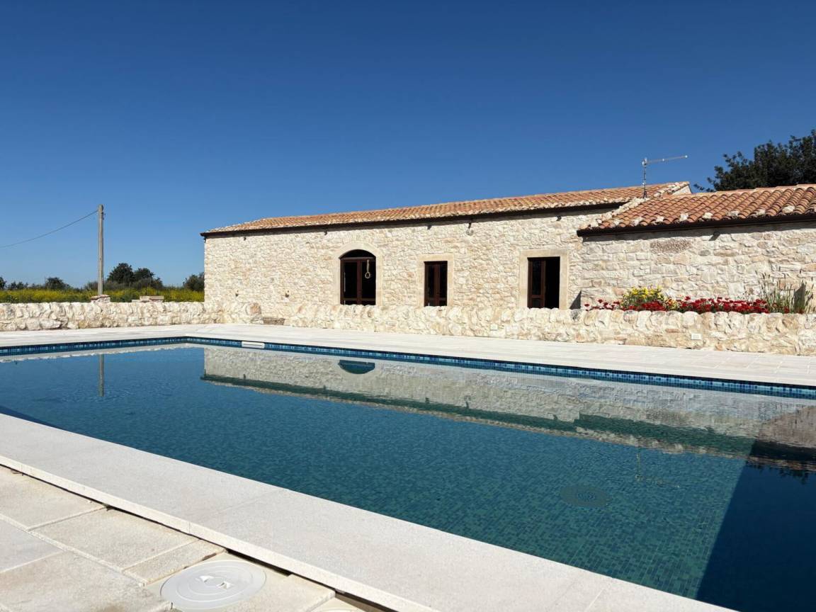 250 M² Villa ∙ 2 Chambres ∙ 11 Personnes - Chiaramonte Gulfi