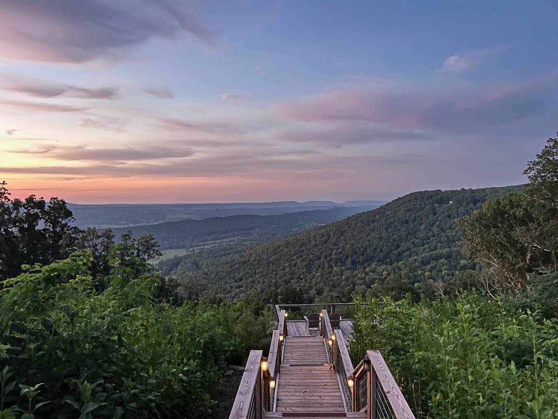 335 M² Lodge ∙ 6 Bedrooms ∙ 18 Guests - Alabama