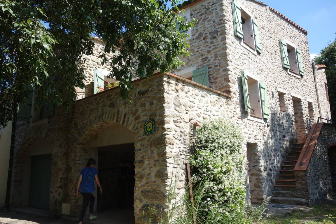 118 M² Gîte ∙ 4 Chambres ∙ 8 Personnes - Le Boulou