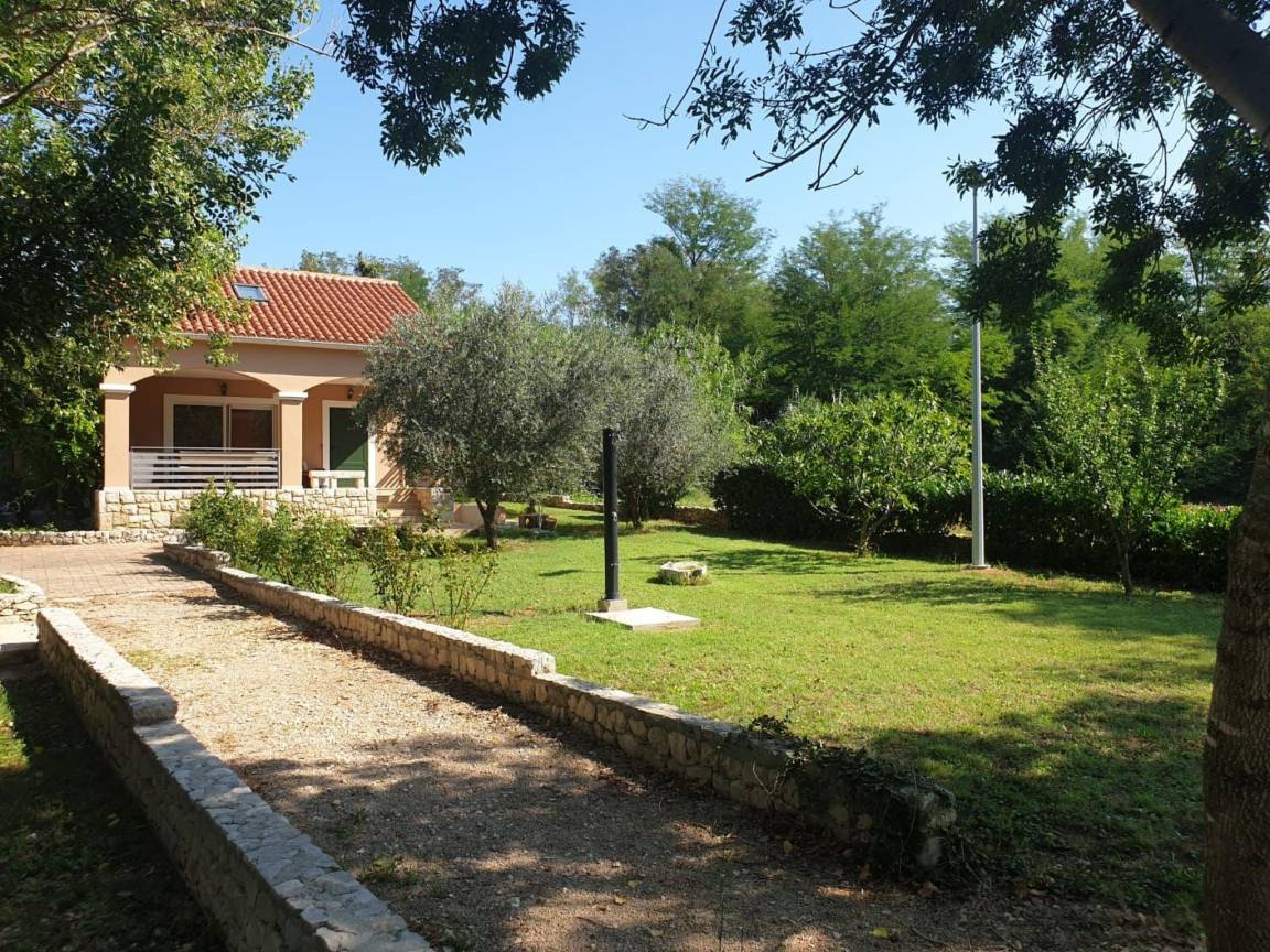 80 M² Ferienhaus ∙ 4 Gäste - Nin