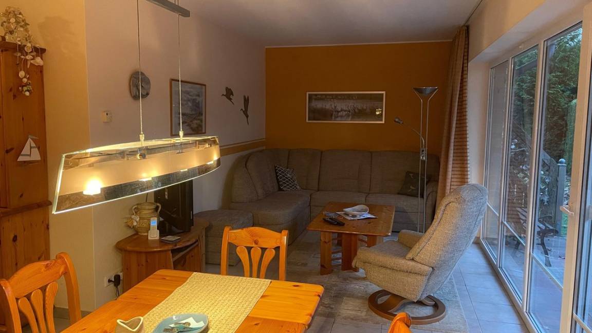 65 M² Ferienwohnung ∙ 2 Schlafzimmer ∙ 4 Gäste - Zingst