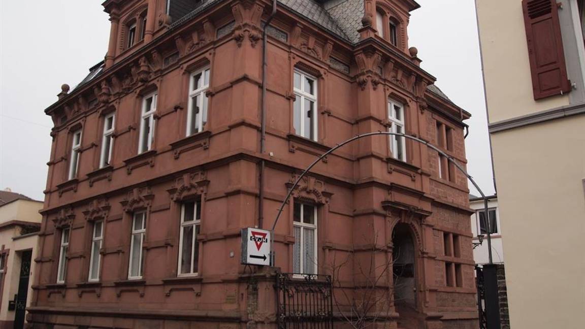 80 M² Ferienwohnung ∙ 2 Schlafzimmer ∙ 4 Gäste - Rhodt unter Rietburg