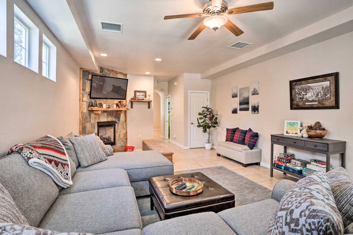 148 M² Cottage ∙ 3 Bedrooms ∙ 6 Guests - Big Bear, CA