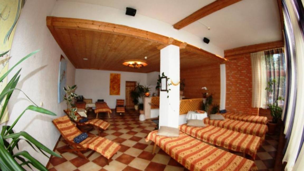 100 M² Apartment ∙ 2 Bedrooms ∙ 7 Guests - Fügen