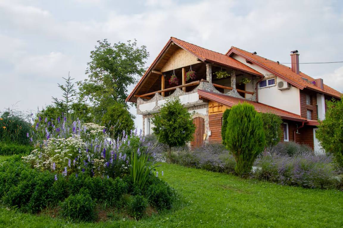 70 M² Apartment ∙ 3 Bedrooms ∙ 6 Guests - Slunj