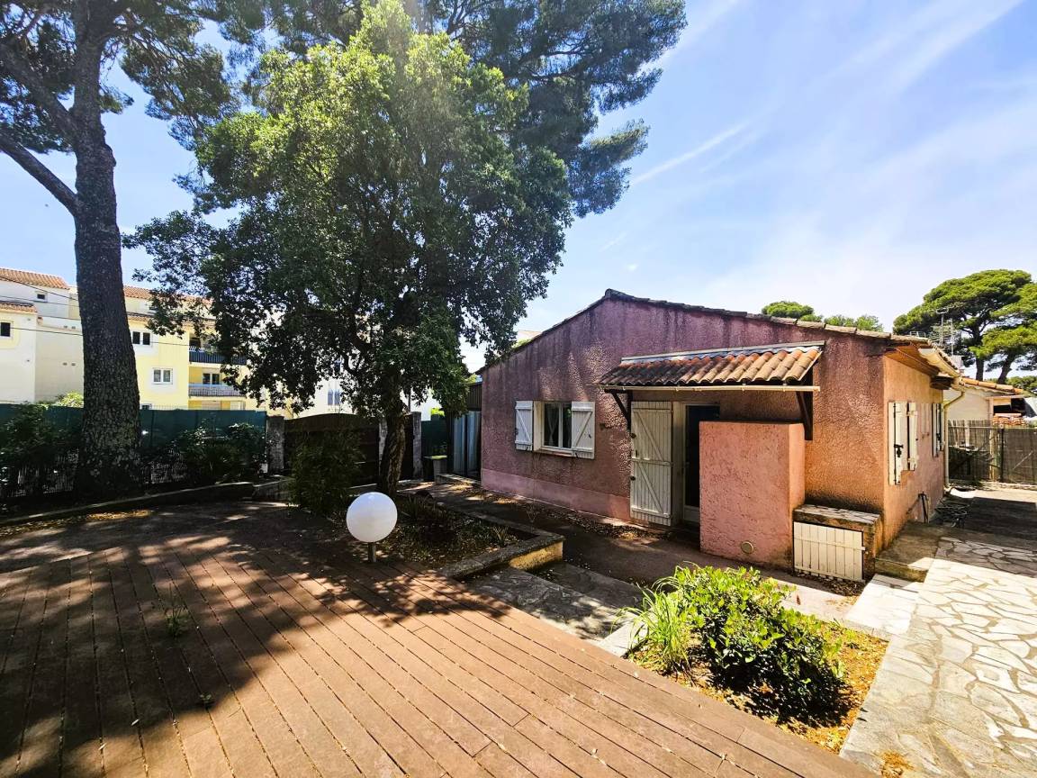 80 M² Ferienhaus ∙ 3 Schlafzimmer ∙ 7 Gäste - Ollioules