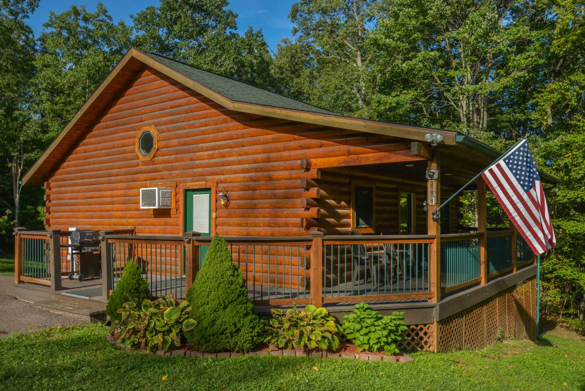 178 M² House ∙ 2 Bedrooms ∙ 8 Guests - Deep Creek Lake, Oakland