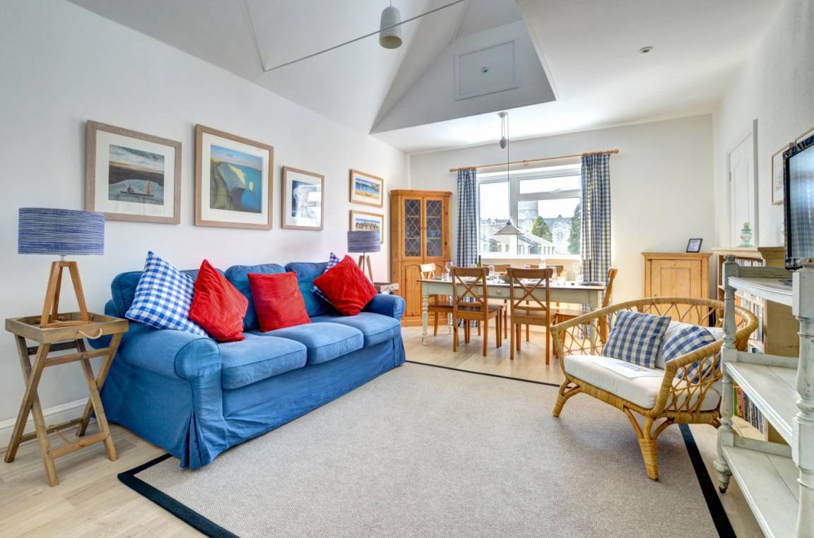 Apartment ∙ 3 Bedrooms ∙ 6 Guests - Sandbanks