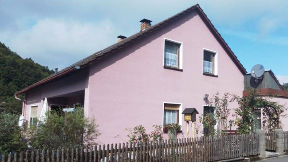 70 M² Ferienwohnung ∙ 2 Schlafzimmer ∙ 6 Gäste - Hollfeld