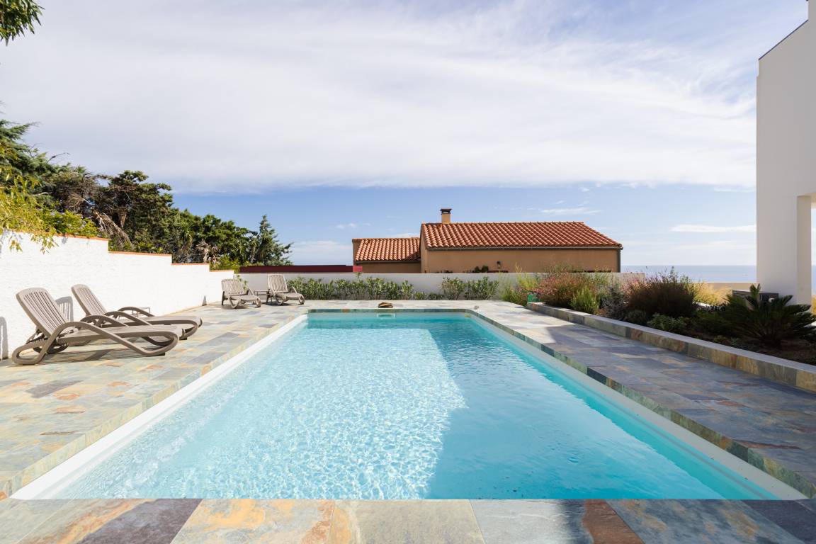 200 M² Villa ∙ 3 Chambres ∙ 6 Personnes - Llançà