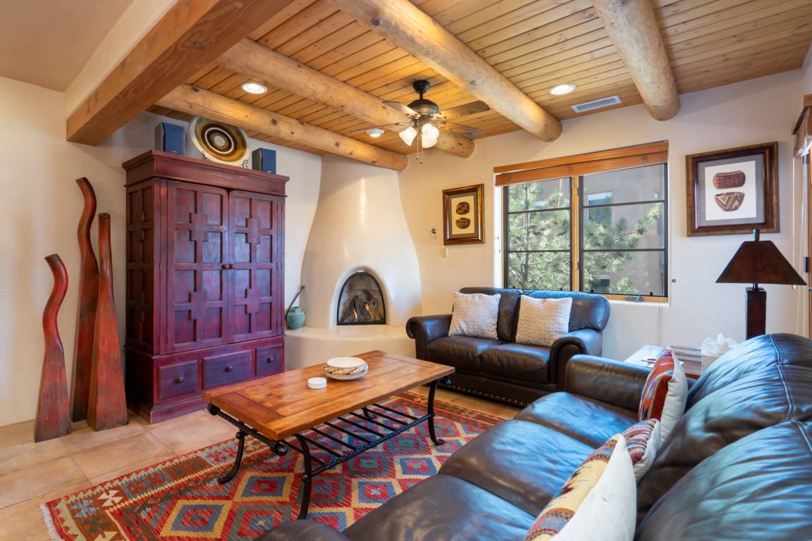 105 M² Condo ∙ 2 Bedrooms ∙ 4 Guests - Santa Fe, NM