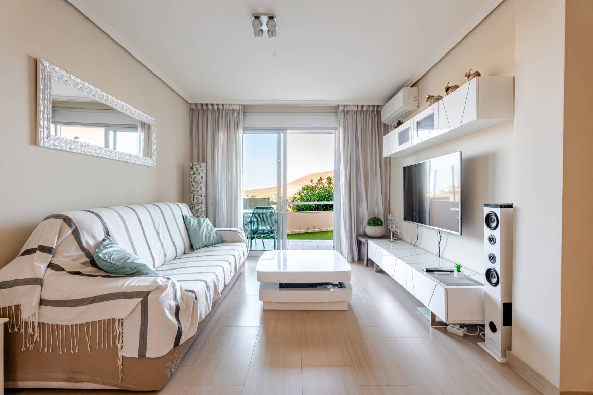 62 M² Apartment ∙ 1 Bedroom ∙ 3 Guests - San Isidro, Alicante