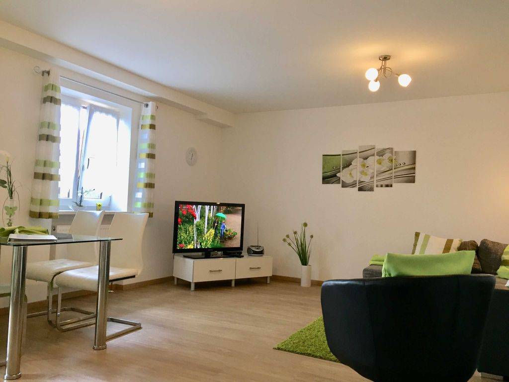 85 M² Apartment ∙ 2 Bedrooms ∙ 4 Guests - Ammersee