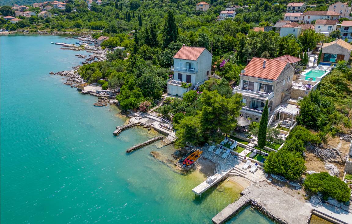195 M² Casa ∙ 4 Habitaciones ∙ 10 Huéspedes - Mljet
