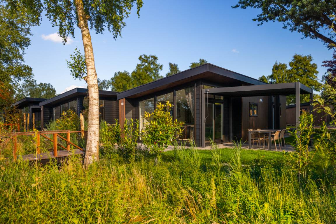 60 M² Huis ∙ 2 Slaapkamers ∙ 4 Gasten - Rhenen