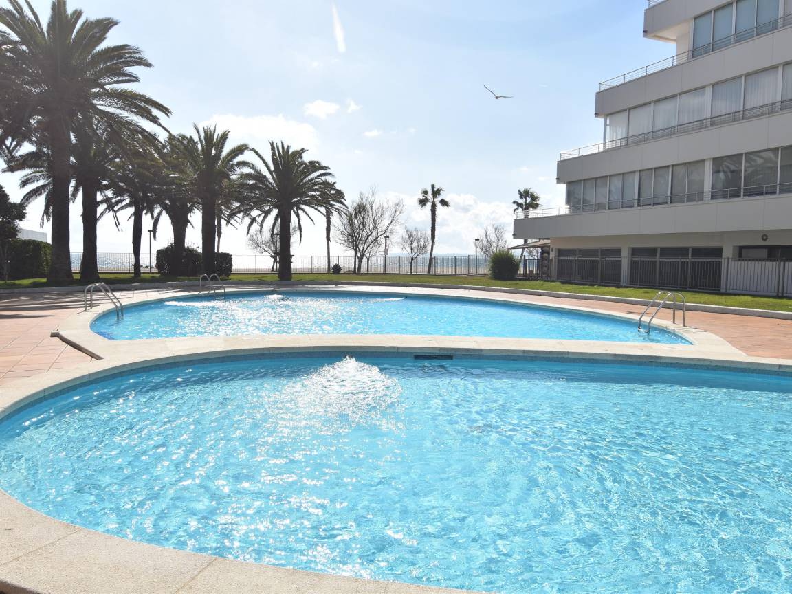 35 M² Estudio ∙ 1 Habitación ∙ 4 Huéspedes - Rosas