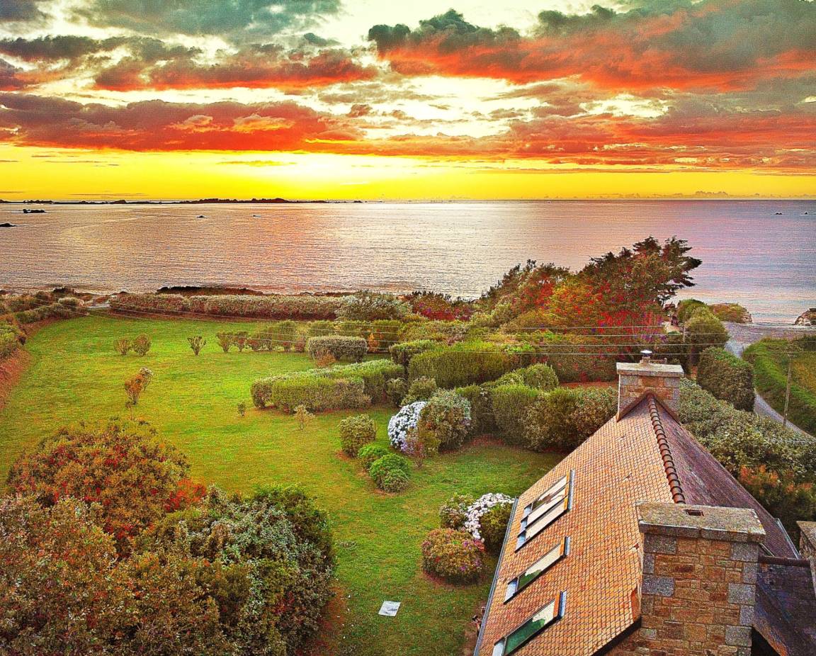 255 M² Maison De Vacances ∙ 5 Chambres ∙ 12 Personnes - Île-de-Bréhat