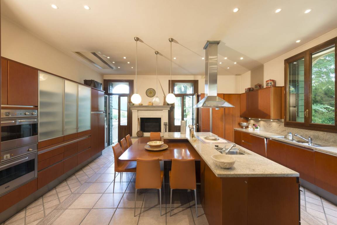 1000 M² Villa ∙ 7 Schlafzimmer ∙ 17 Gäste - Mira, Italien