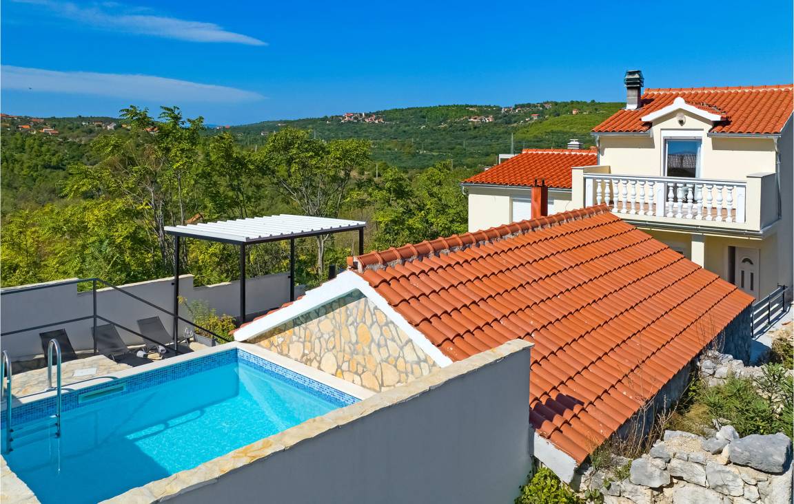 150 M² House ∙ 4 Bedrooms ∙ 8 Guests - Skradin