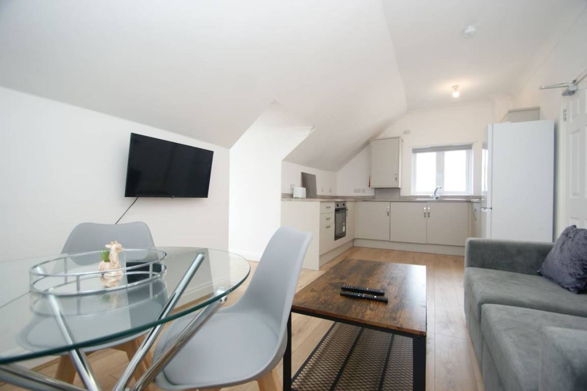 Ferienwohnung ∙ 2 Schlafzimmer ∙ 4 Gäste - Broadstairs
