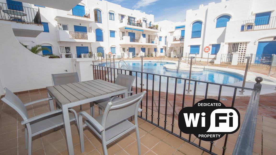 80 M² Appartement ∙ 2 Chambres ∙ 4 Personnes - Manilva